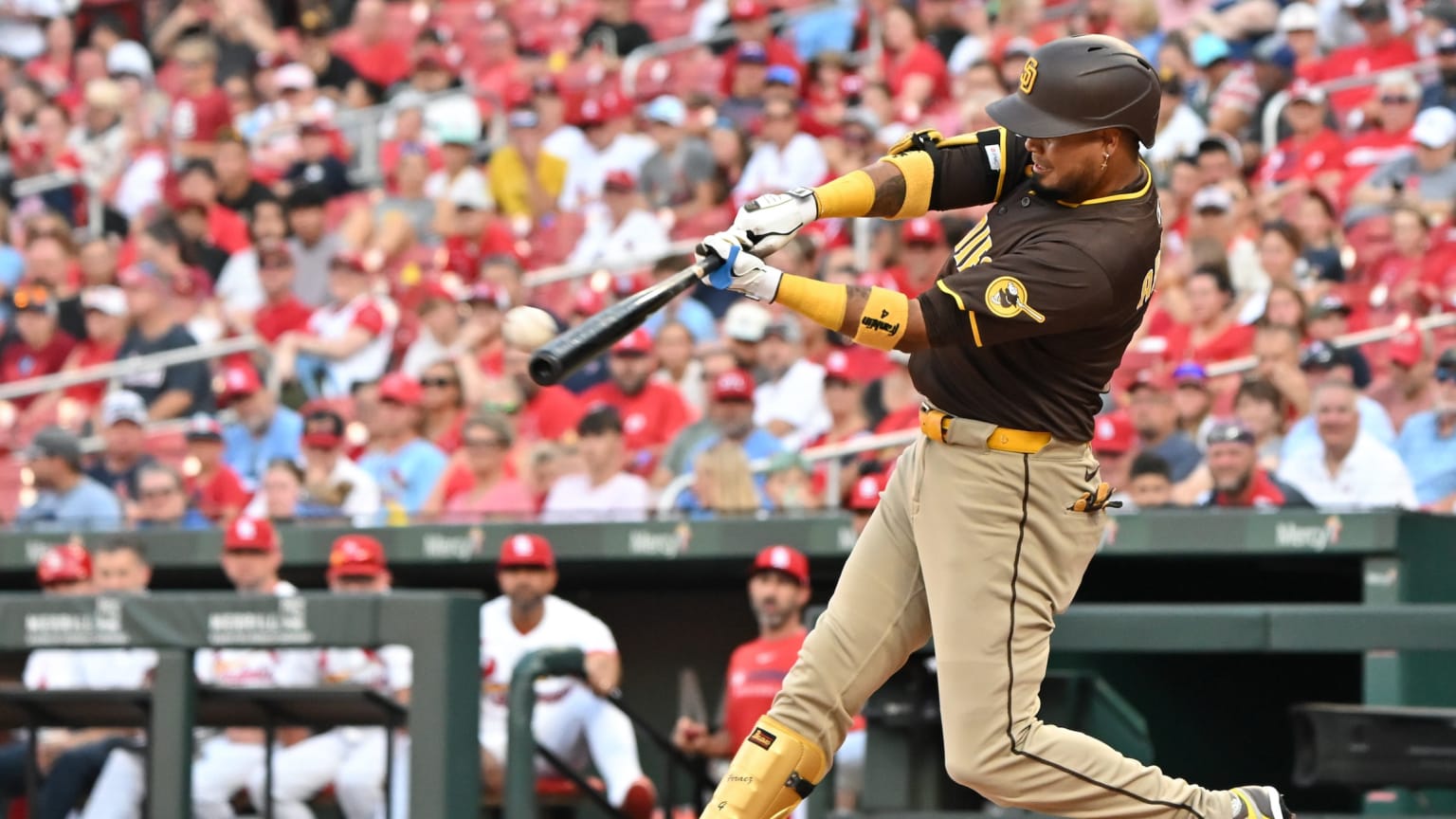 Luis Arraez's RBI double | 07/24/2025 | San Diego Padres