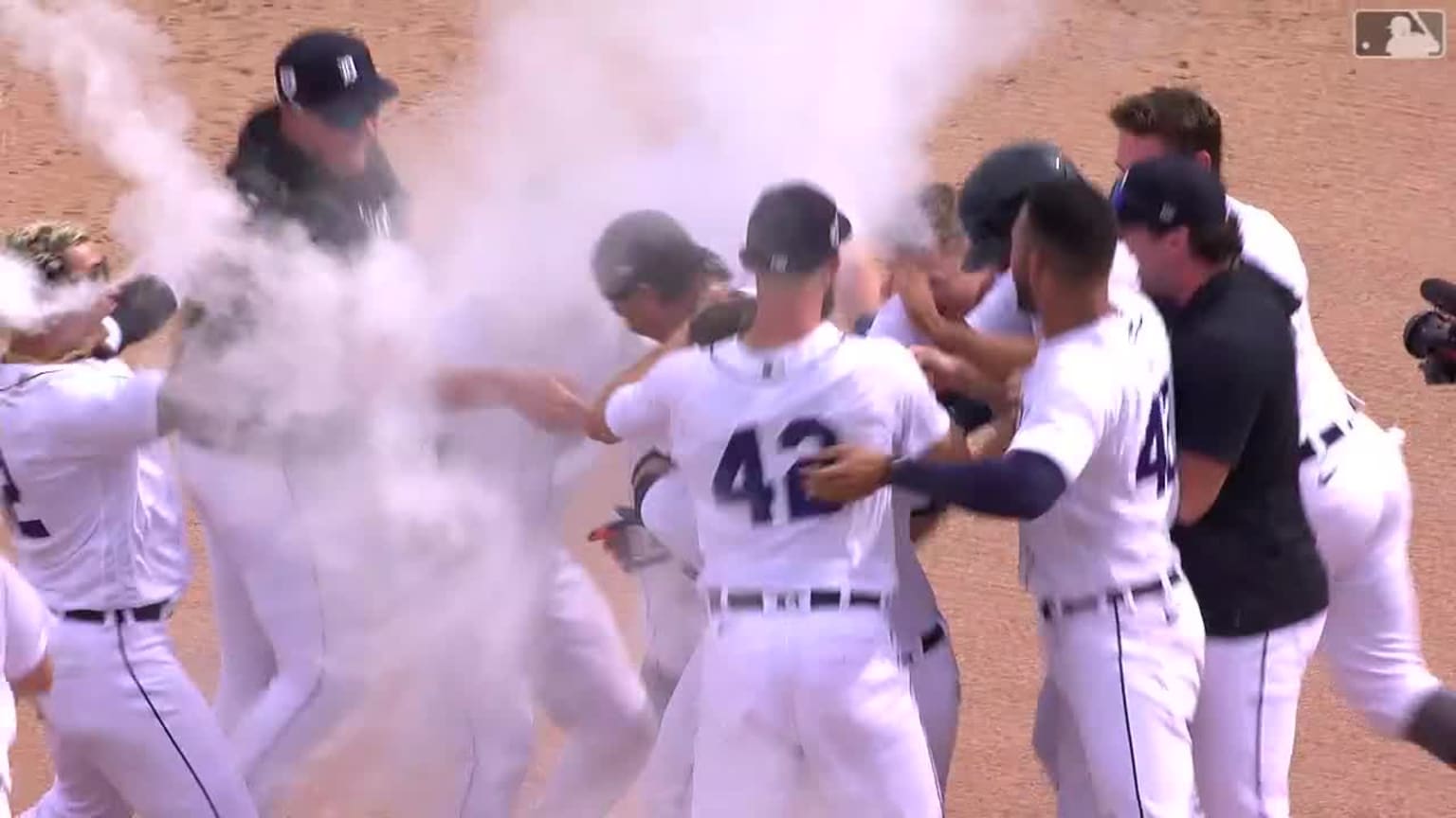 Tigers come back from a five-run lead vs. the Giants | 04/15/2023 ...