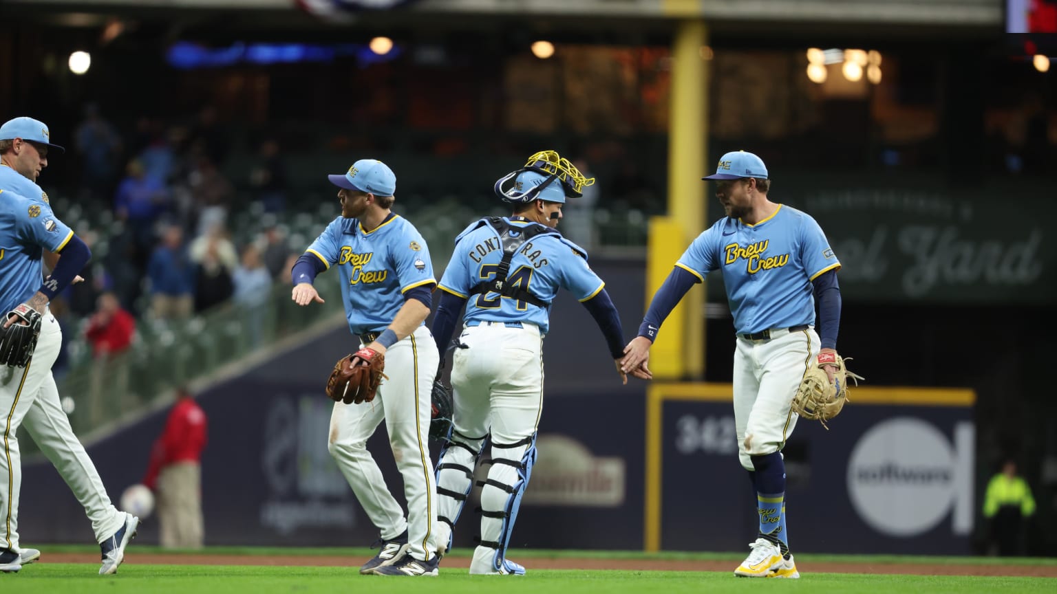 Trevor Megill earns the save | 04/04/2025 | Milwaukee Brewers