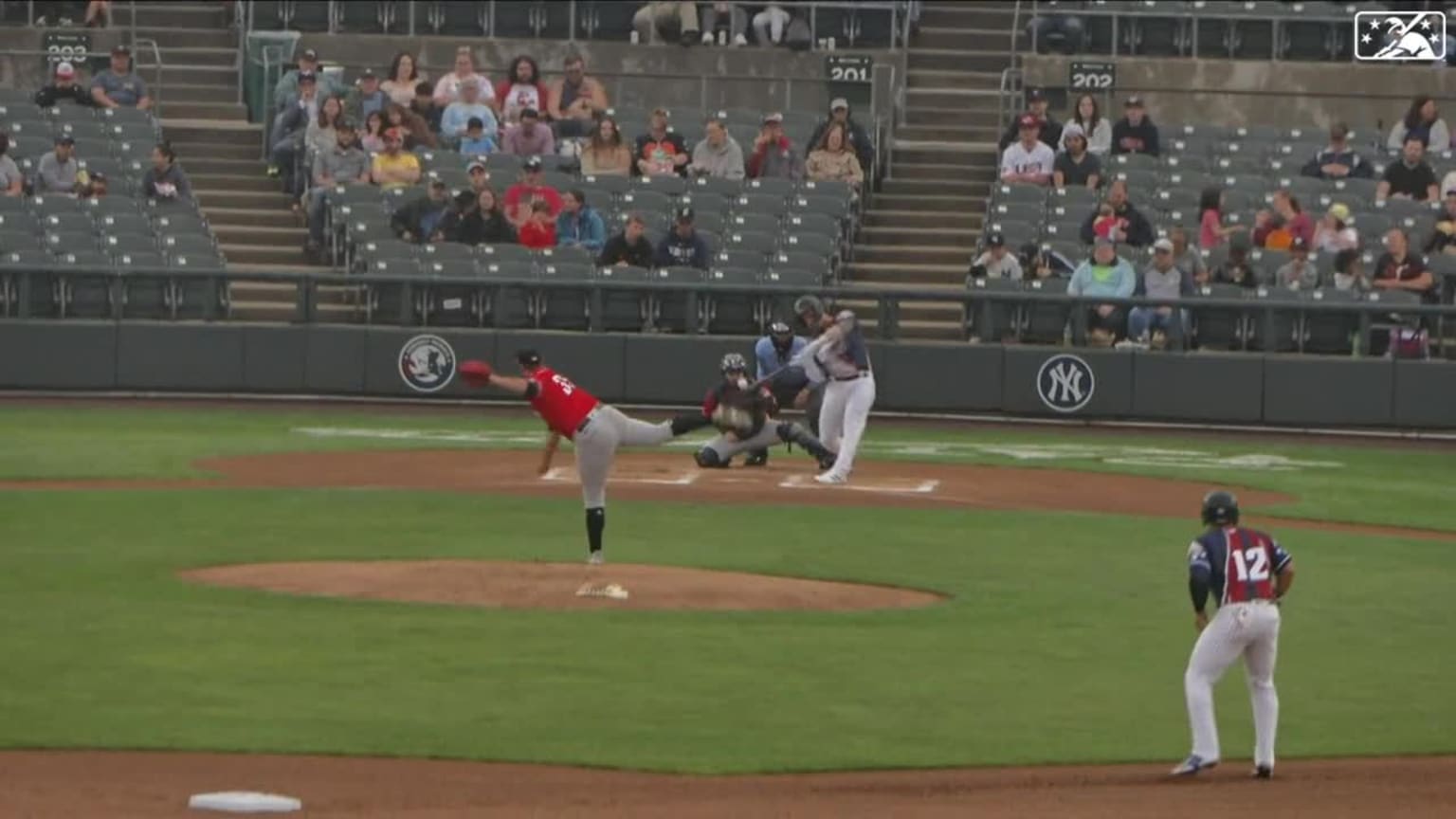 Everson Pereira rockets a home run to right-field | 06/23/2023 | New ...