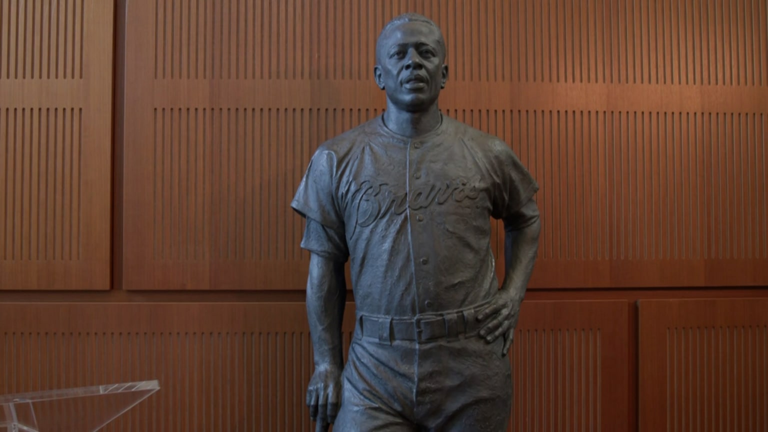 Hank Aaron statue unveiled at Baseball Hall of Fame | 05/24/2024 ...