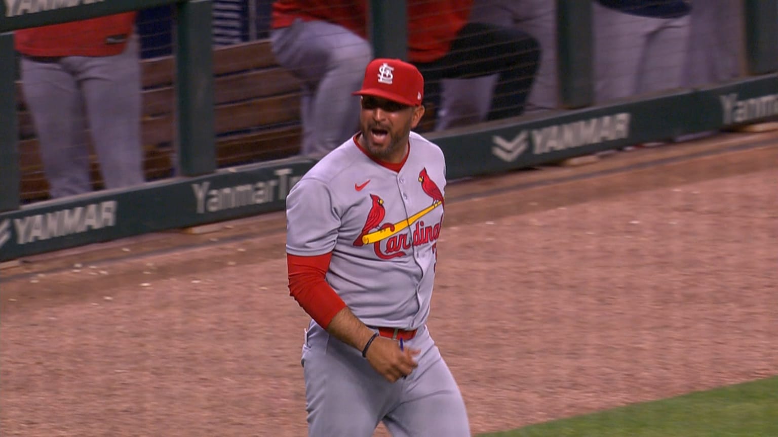 Oli Marmol ejected in the bottom of the 8th inning | 04/21/2025 | St ...