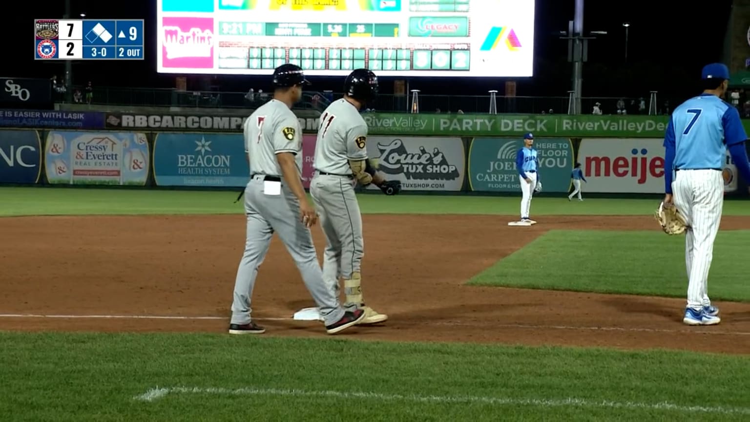 Andrew Fischer rips two XBHs, two RBIs | 09/06/2025 | Milwaukee Brewers