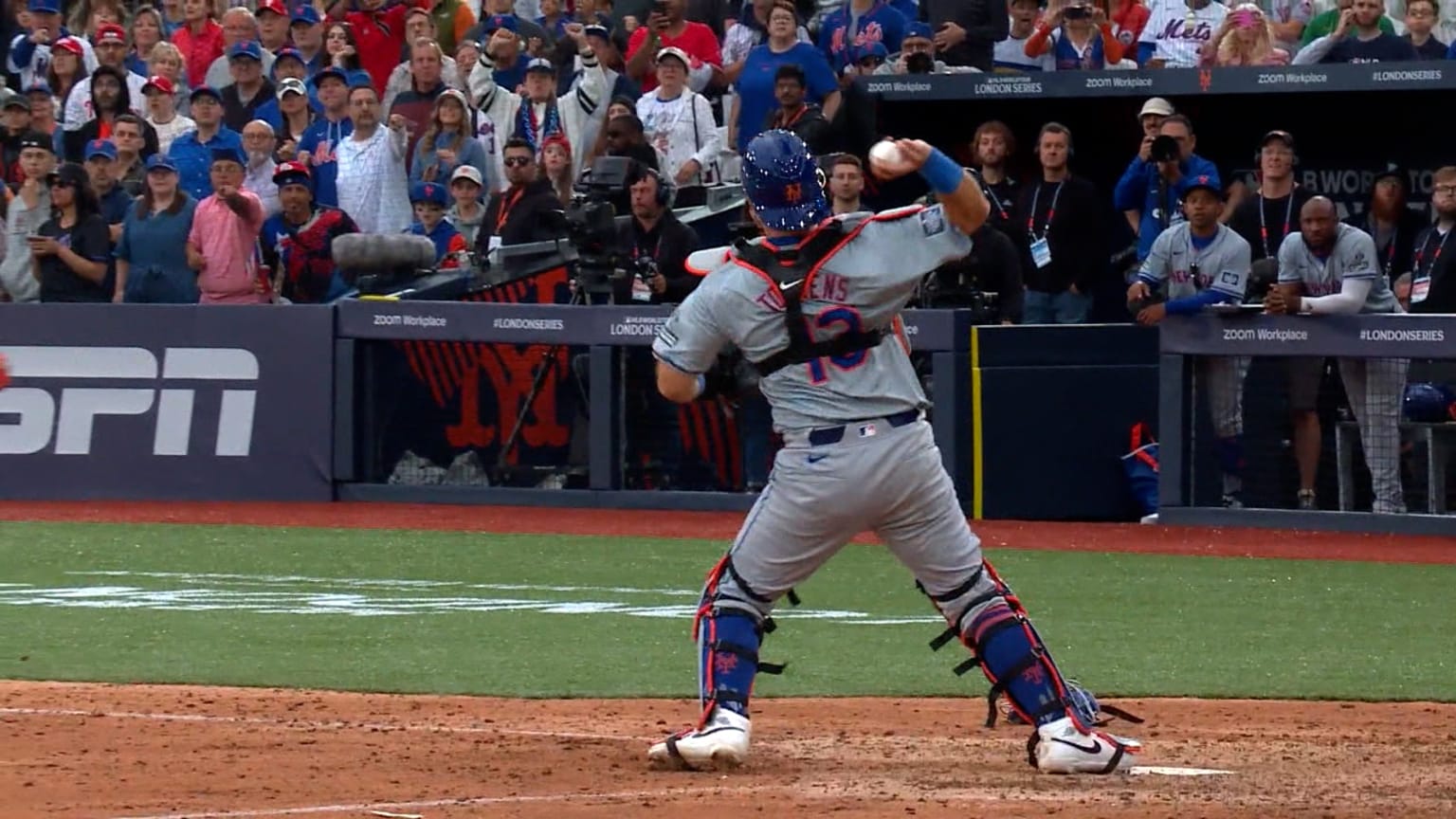 Luis Torrens wins Play of the Week with double play | 06/10/2024 | New ...