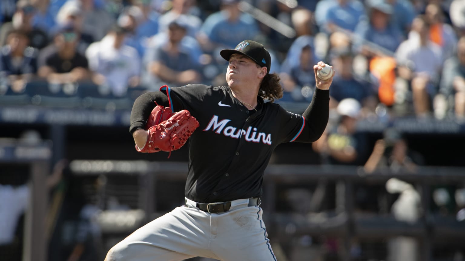 Ryan Weathers fans José Caballero | 06/07/2025 | Miami Marlins
