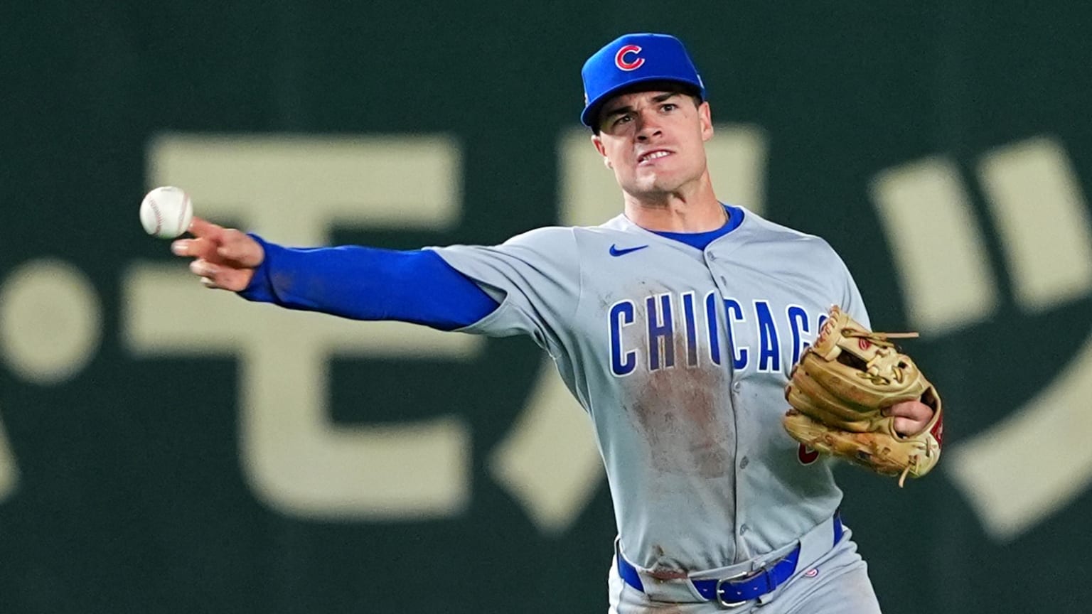 Matt Shaw's diving stop | 03/19/2025 | Chicago Cubs