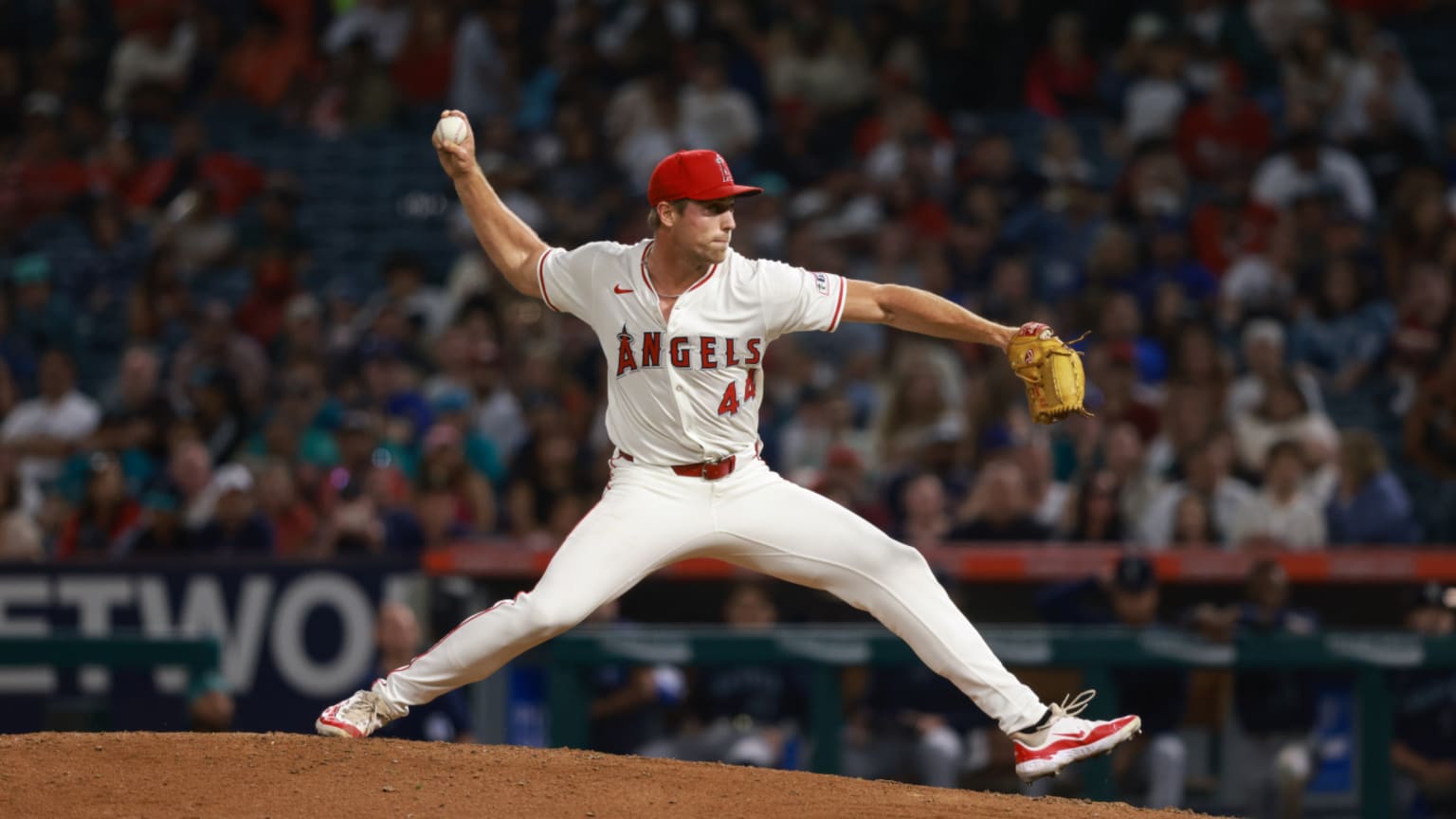 Ben Joyce sidesteps trouble in 9th | 08/31/2024 | MLB.com