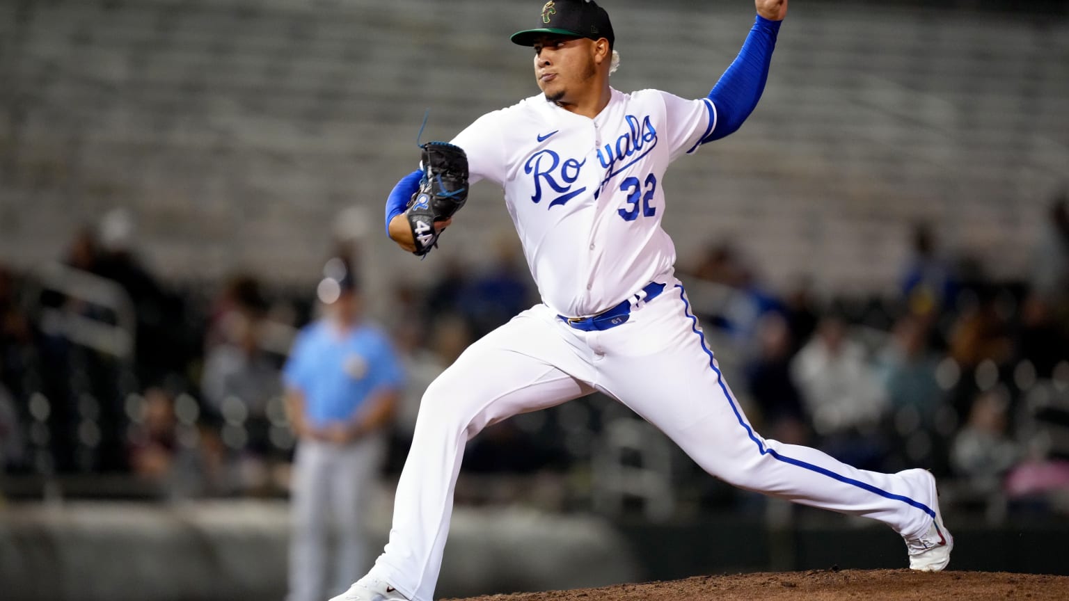 Angel Zerpa fans six over three scoreless innings | 11/12/2023 | Kansas ...