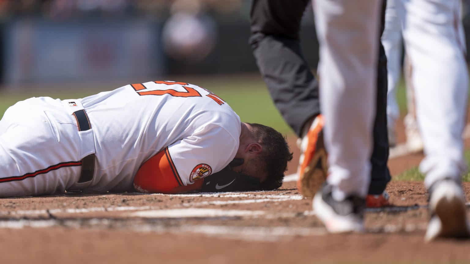 James McCann hit in the face, stays in game | 07/29/2024 | Baltimore Orioles