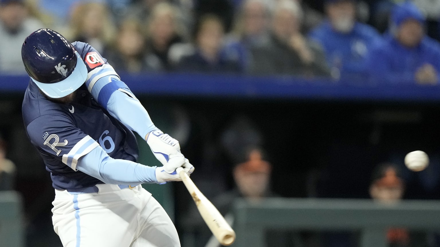 Hunter Renfroe hits a two-run double | 04/19/2024 | Kansas City Royals