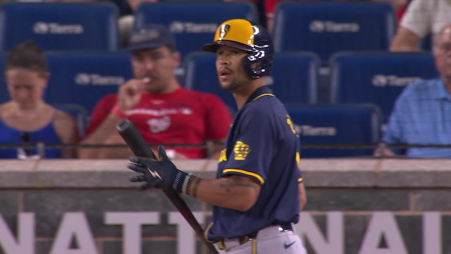 Blake Perkins' two-run single | 08/02/2024 | Milwaukee Brewers