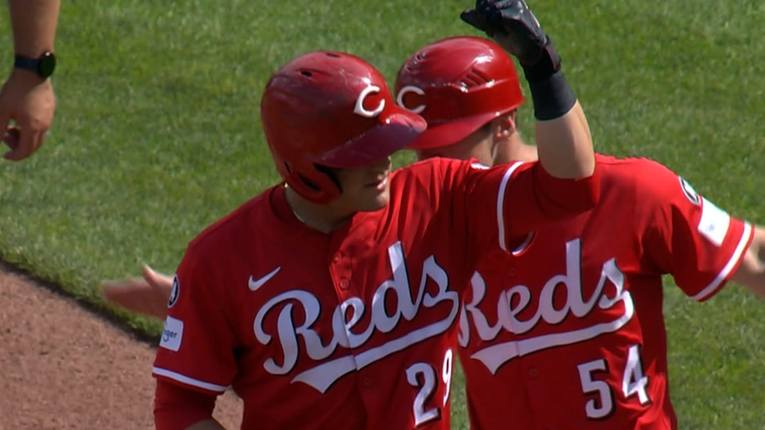 TJ Friedl's RBI single | 06/28/2025 | Cincinnati Reds