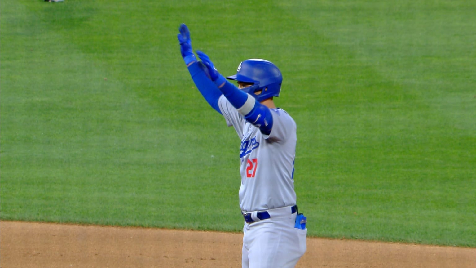 Miguel Vargas's RBI double | 06/18/2024 | Los Angeles Dodgers