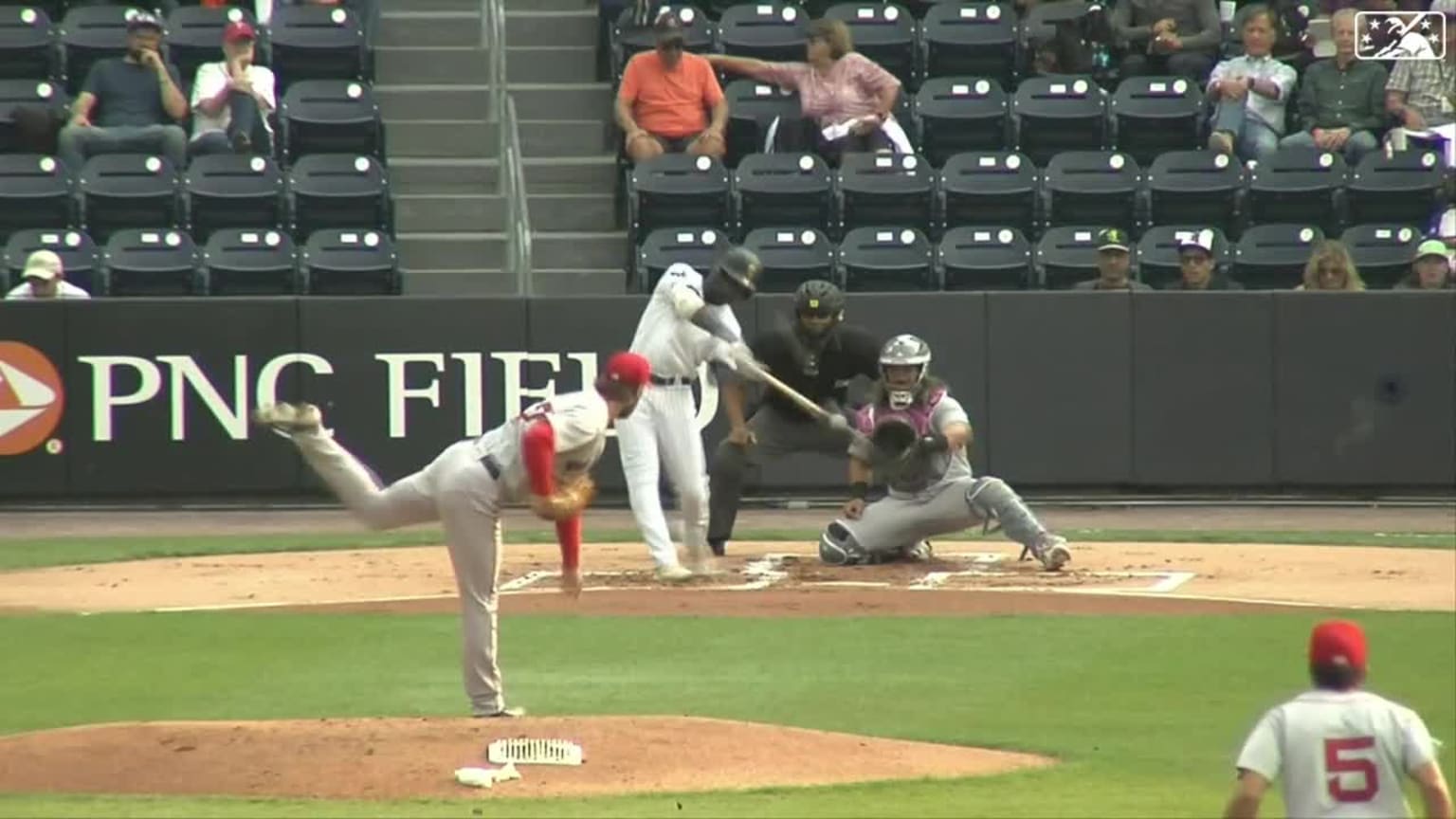 Estevan Florial hits a home run to right-center field | 05/23/2023 ...