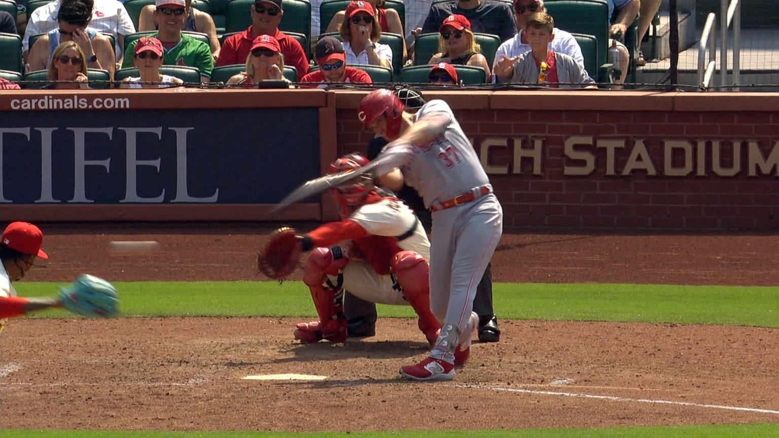 Tyler Stephenson's RBI single to right makes it 8-3 | 06/10/2023 ...