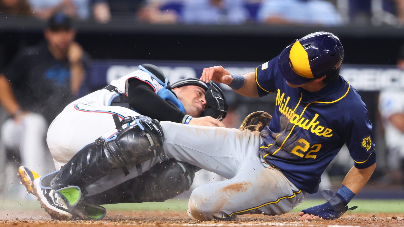 The latest baseball-y plays of the day | 05/21/2024 | MLB.com