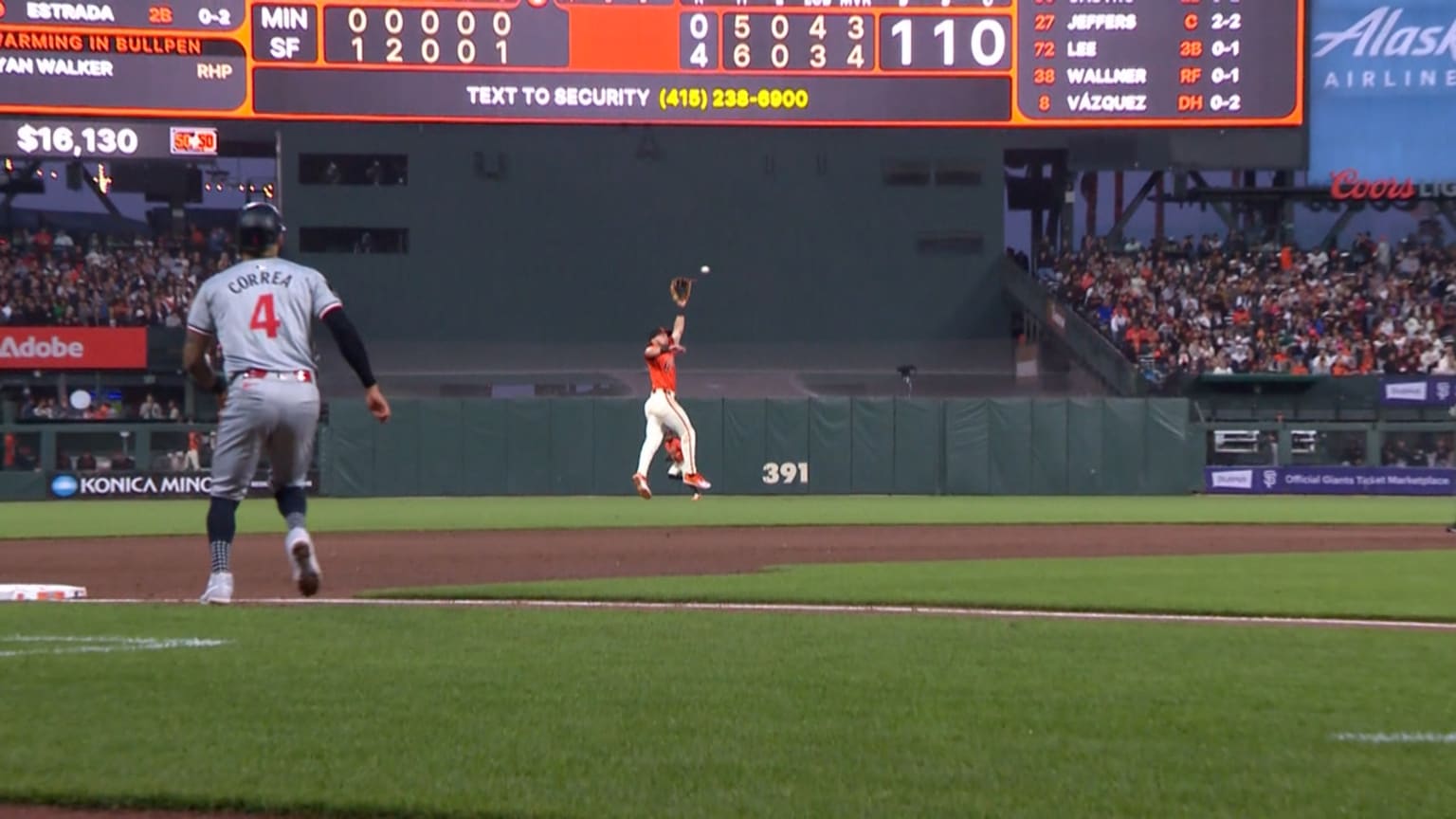Brett Wisely's jumping catch | 07/12/2024 | San Francisco Giants