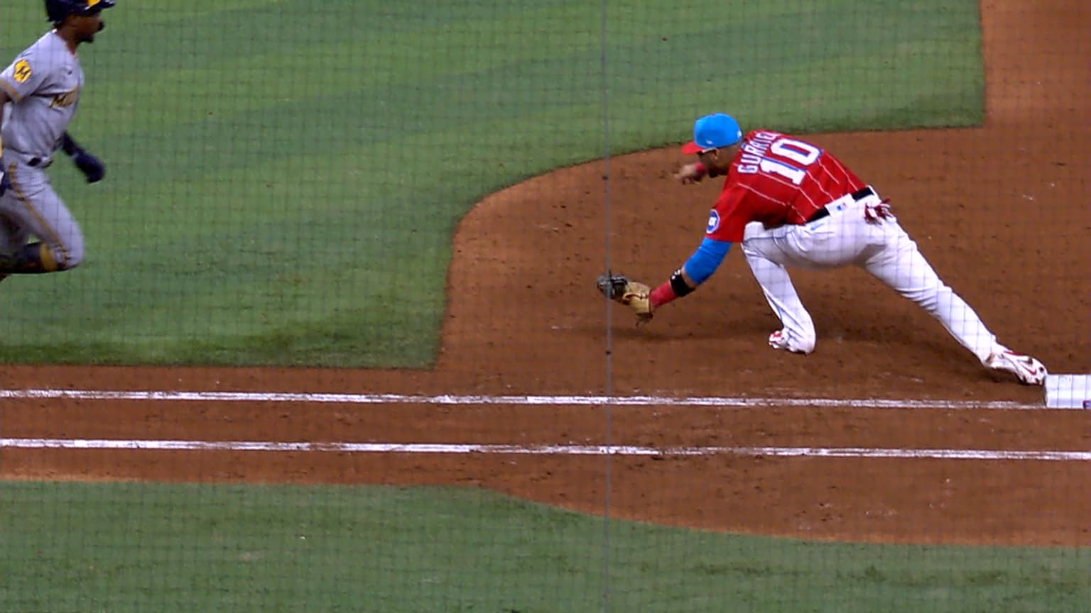 Andruw Monasterio is out after review in the 9th | 09/23/2023 | Miami ...