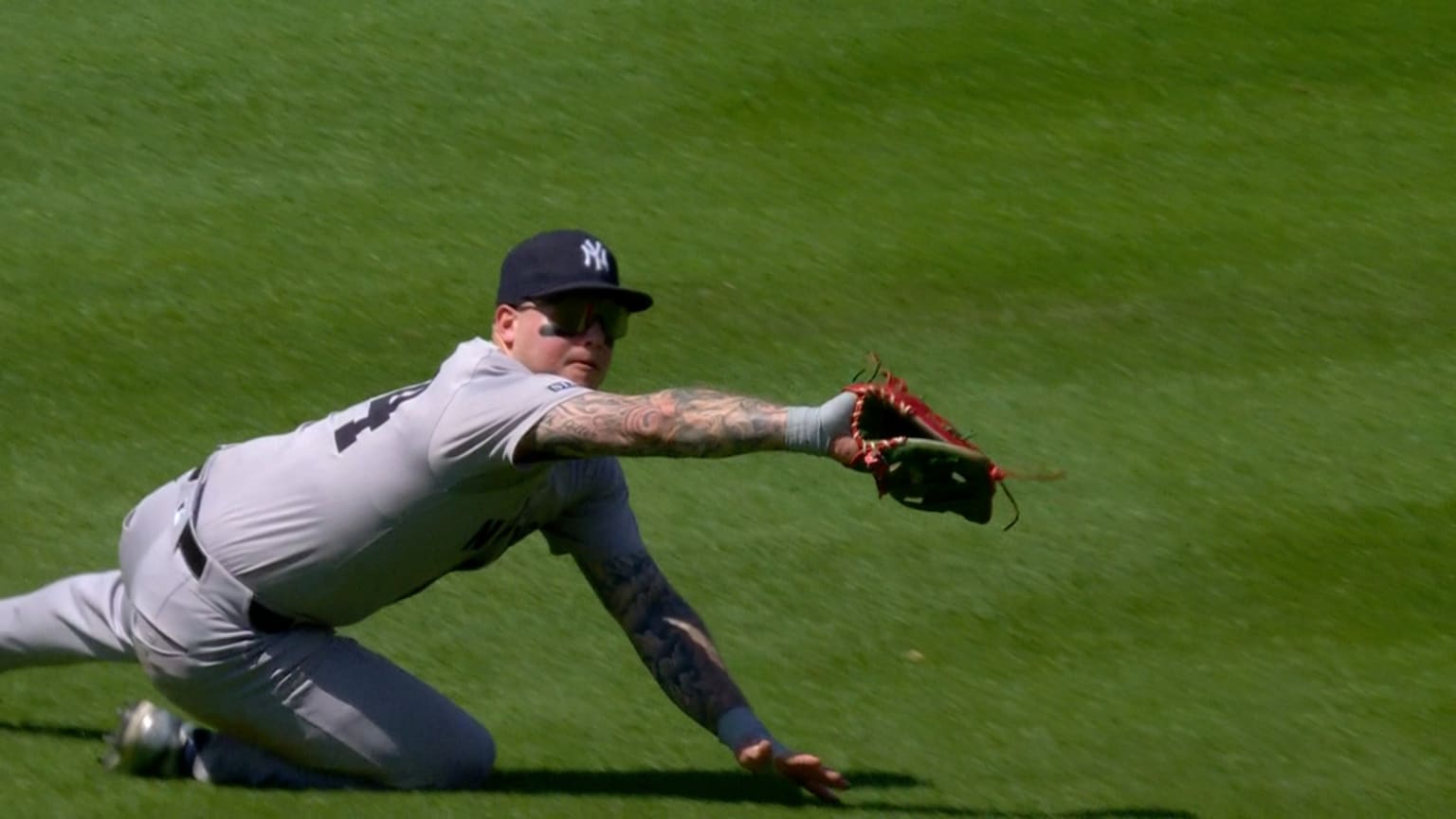 Alex Verdugo's diving catch | 05/02/2024 | New York Yankees