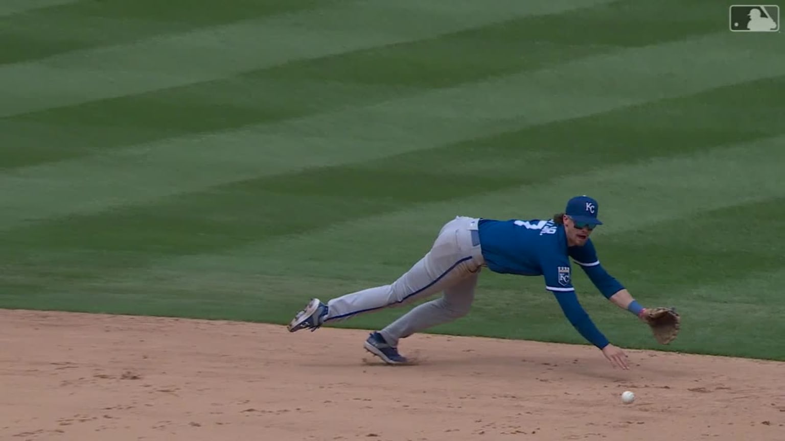 Witt Jr. makes a diving stop, gets Rizzo out at first | 07/22/2023 ...