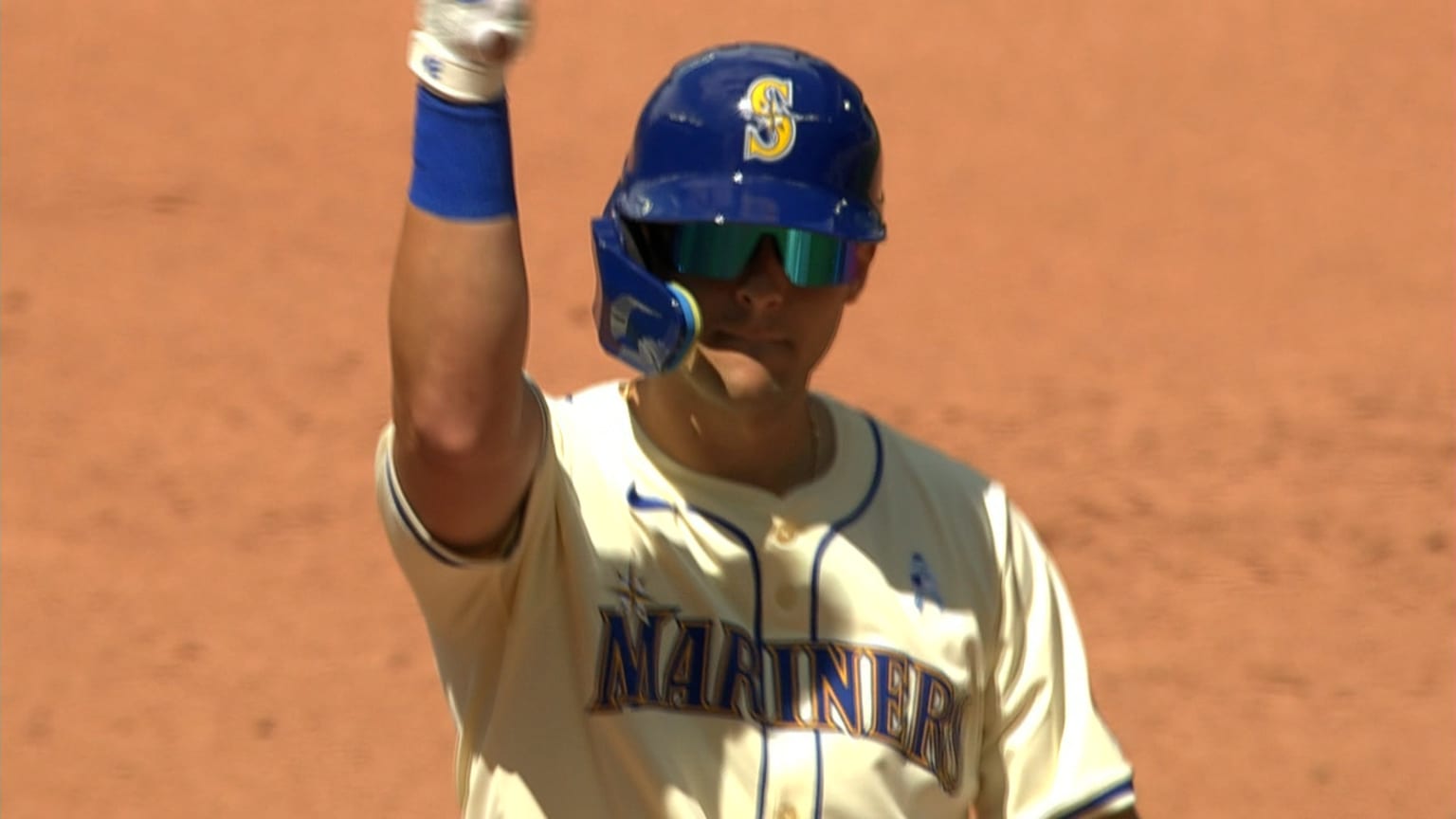 Dominic Canzone's RBI single | 06/16/2024 | Seattle Mariners