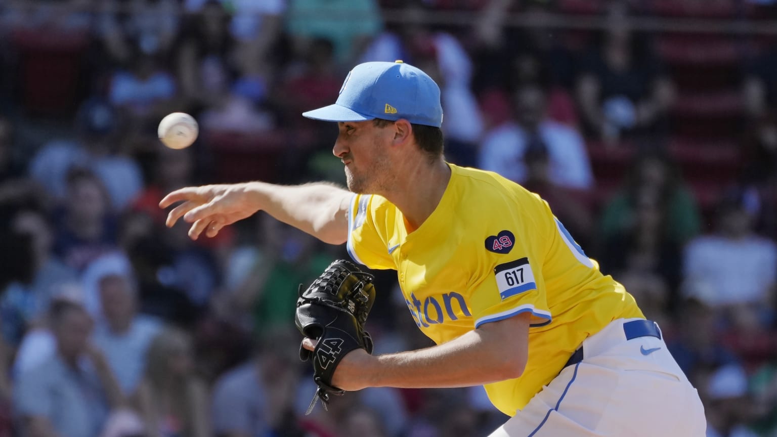 Cooper Criswell strikes out Spencer Torkelson | 06/01/2024 | Boston Red Sox