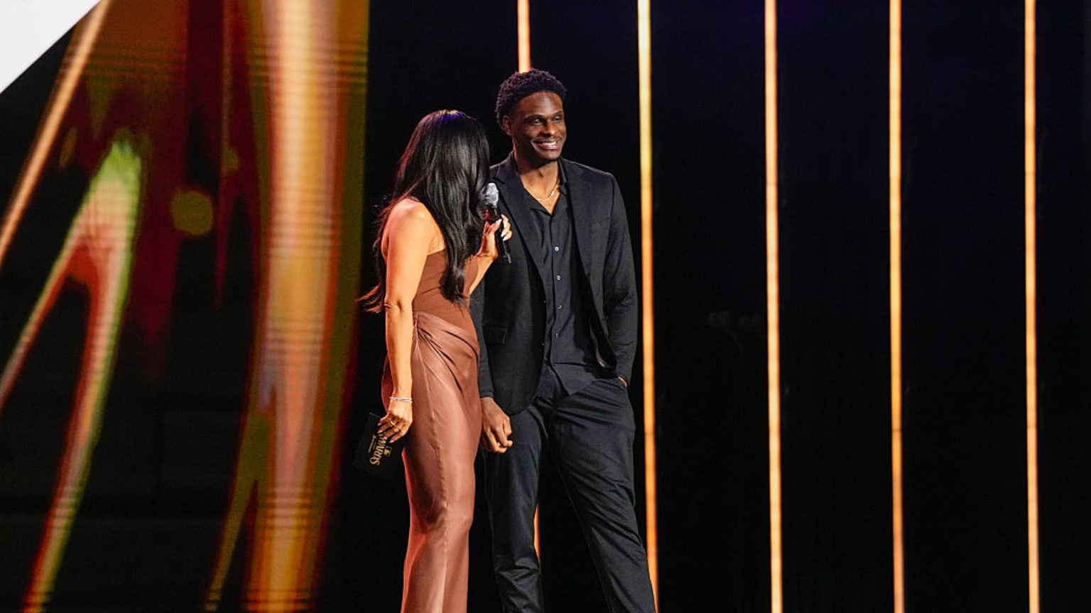 Denzel Clarke wins Premier Play of the Year | 11/14/2025 | MLB.com