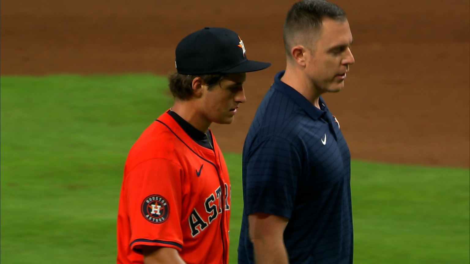 Jake Bloss leaves the game with an injury | 06/21/2024 | Houston Astros