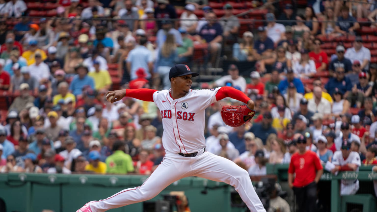 Brayan Bello strikes out Matt Vierling | 06/02/2024 | Boston Red Sox
