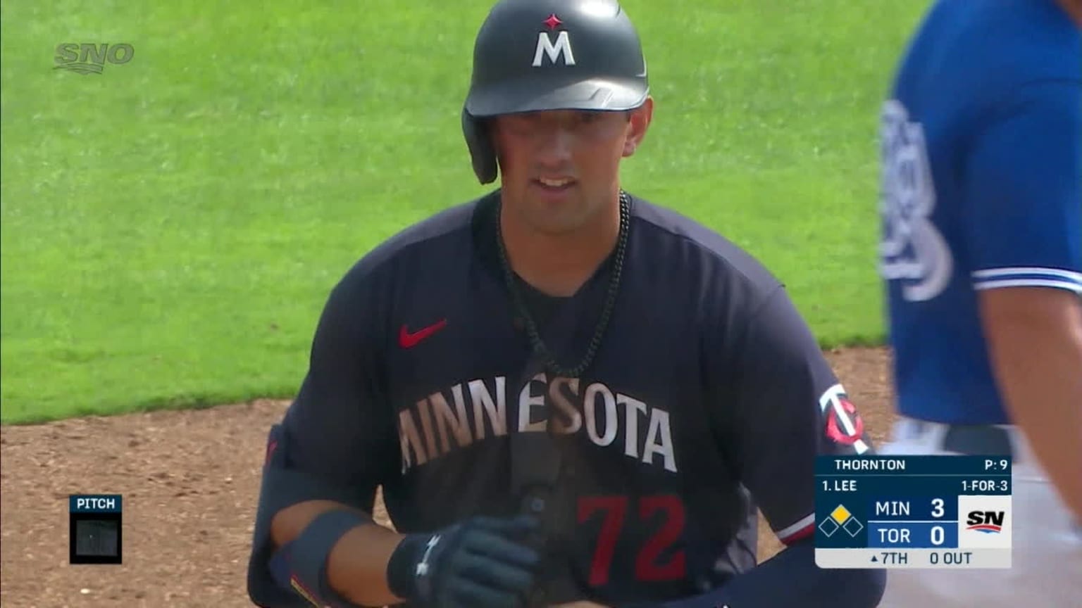 Brooks Lee lasers an RBI double to deep center field | 03/08/2023 | MLB.com