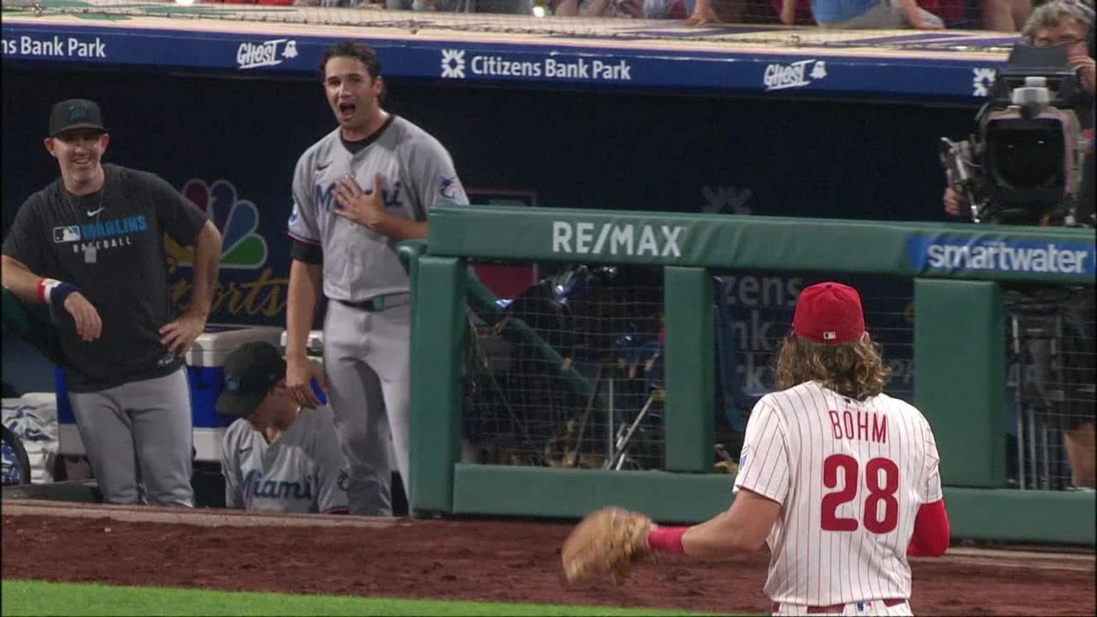 Tyler Phillips reacts quickly, snags comebacker | 09/23/2025 | MLB.com
