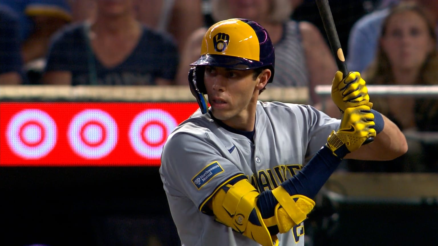 Christian Yelich's RBI sacrifice bunt | 07/20/2024 | Milwaukee Brewers