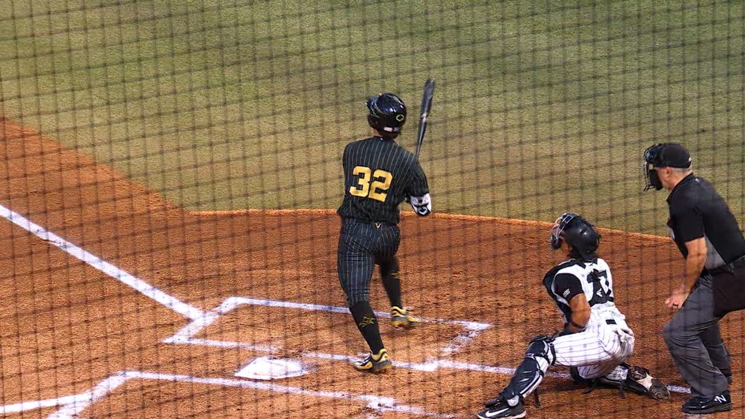 Riley Nelson's RBI single gives Vanderbilt early lead | 02/15/2025 ...