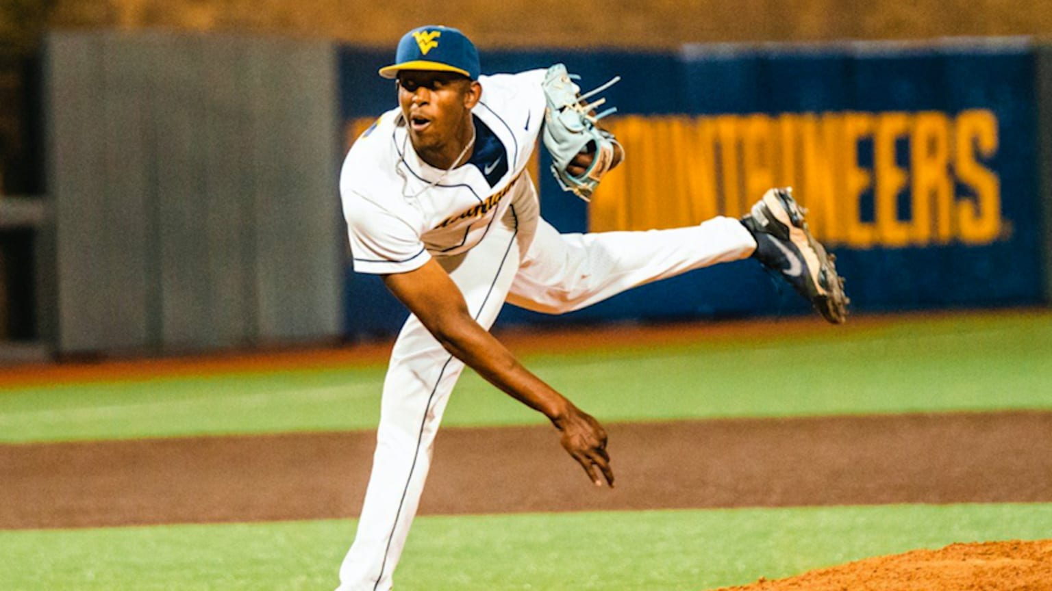 Draft Report: Carlson Reed, college pitcher | 05/30/2023 | MLB.com