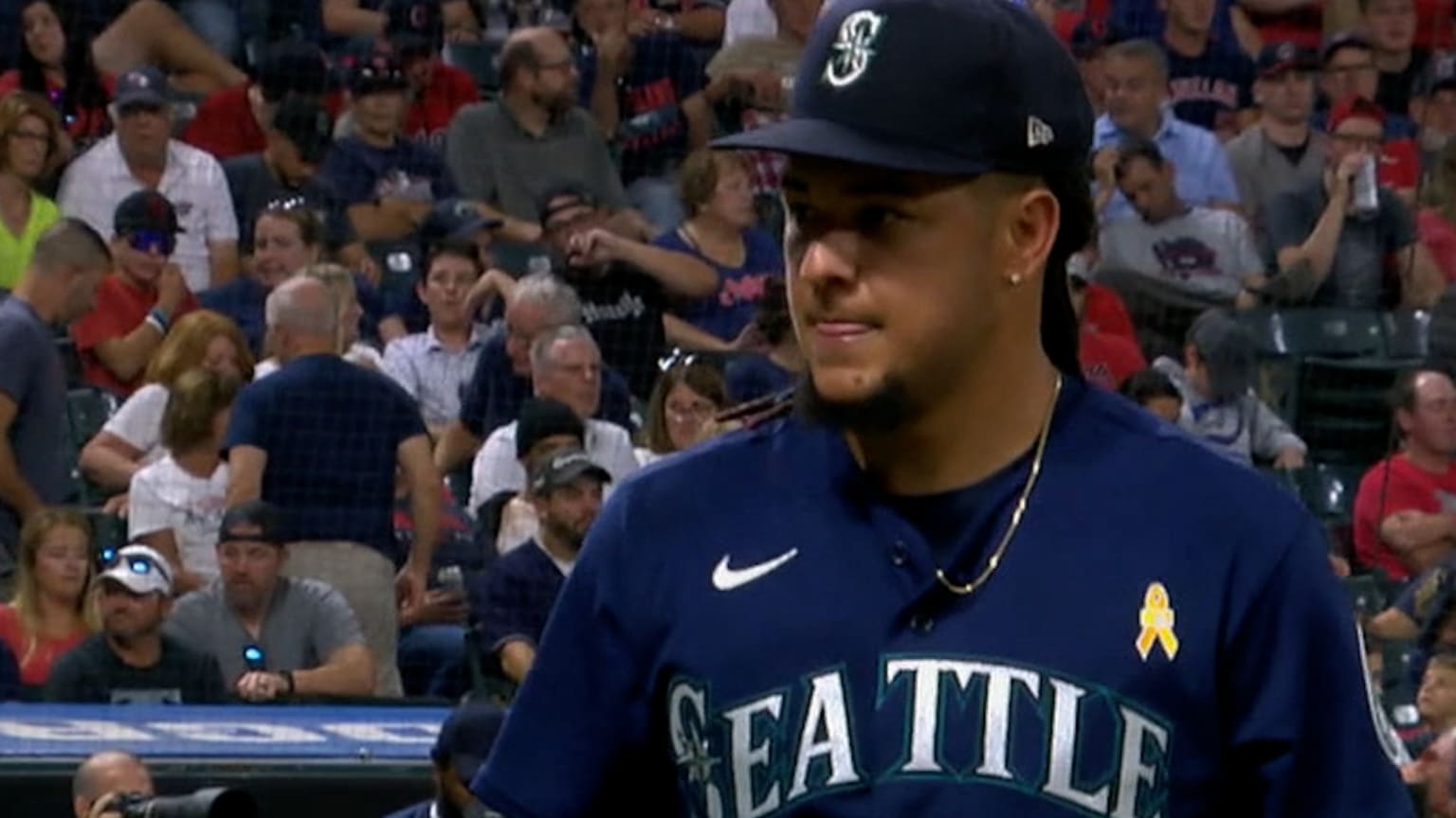 Luis Castillo strikes out four over six innings | 09/02/2022 ...