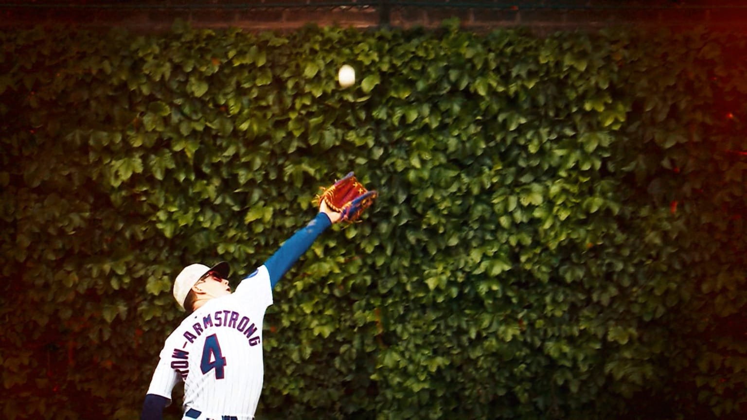 Daily Dash: Crow-Armstrong's catch, Donovan's slide | 18/05/2025 ...