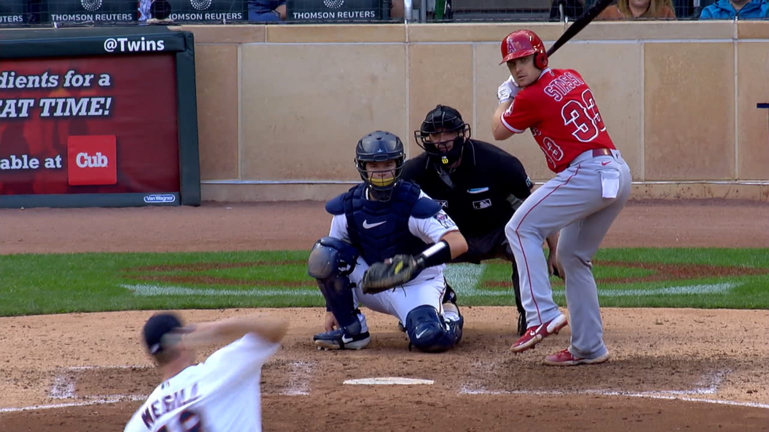 Max Stassi smacks a two-run double in the 9th inning | 09/25/2022 | Los ...