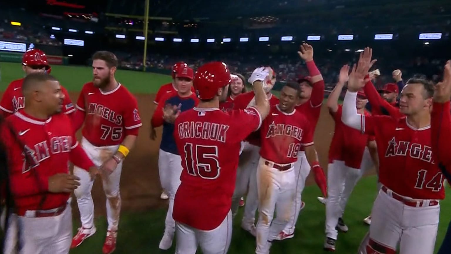 Angels plate two runs in the 9th in comeback win | 09/07/2023 | Los ...
