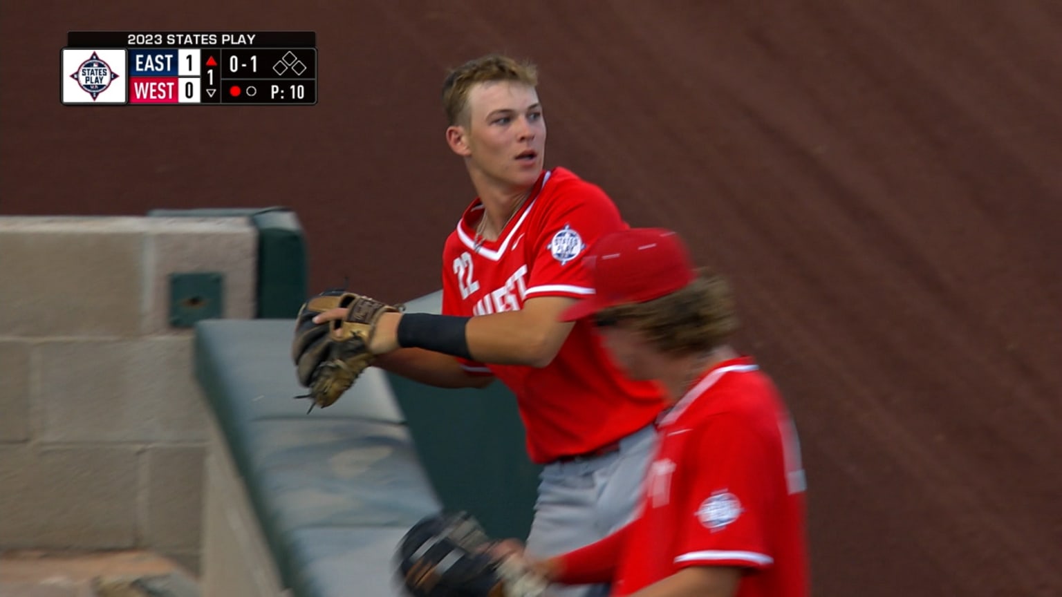 Eli Willits makes a nice running catch for Team West | 09/23/2023 | MLB.com