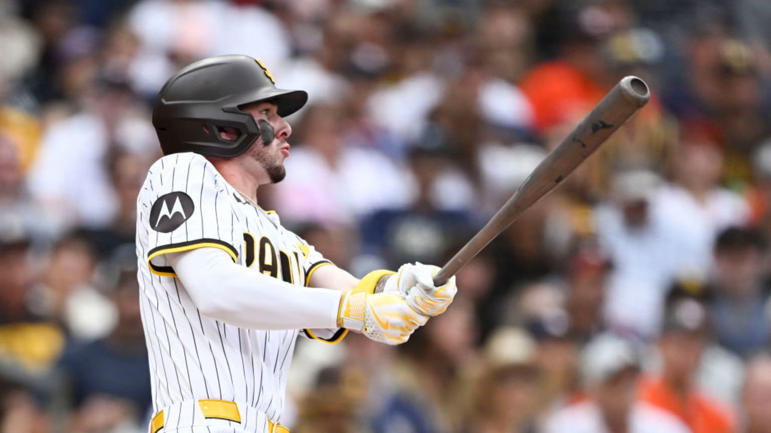 Jackson Merrill wins Silver Slugger Award | 11/12/2024 | MLB.com