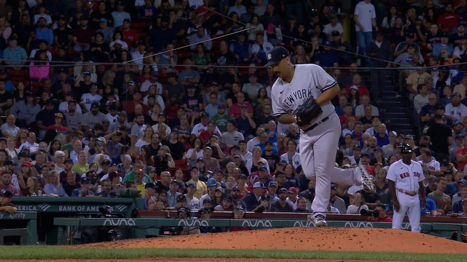 Cortes K's Devers swinging with a unique leg kick | 09/14/2022 | MLB.com