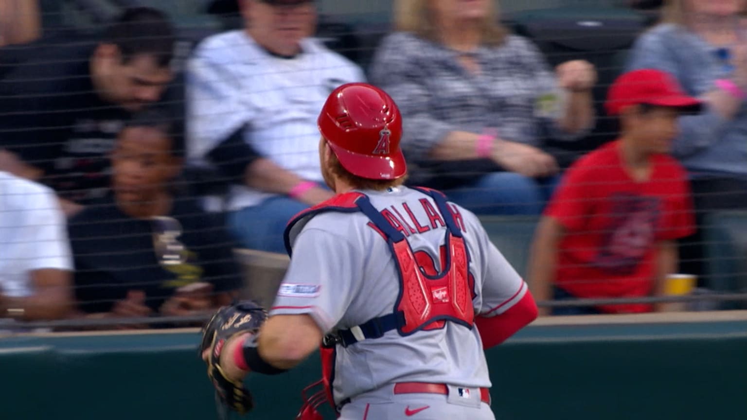 Chad Wallach nabs Andrew Vaughn at second base | 05/30/2023 | Los ...