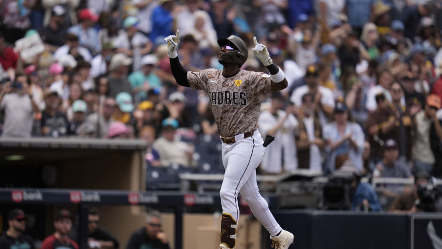 Jurickson Profar's solo homer (10) | 06/09/2024 | San Diego Padres