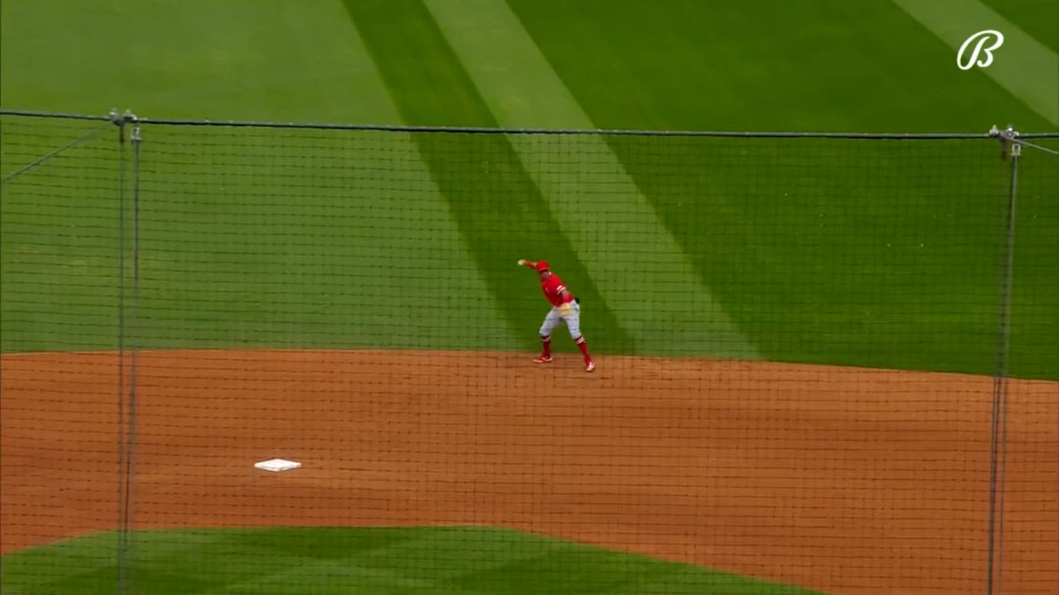Gomez makes an impressive sliding stop at second base | 03/20/2023 ...