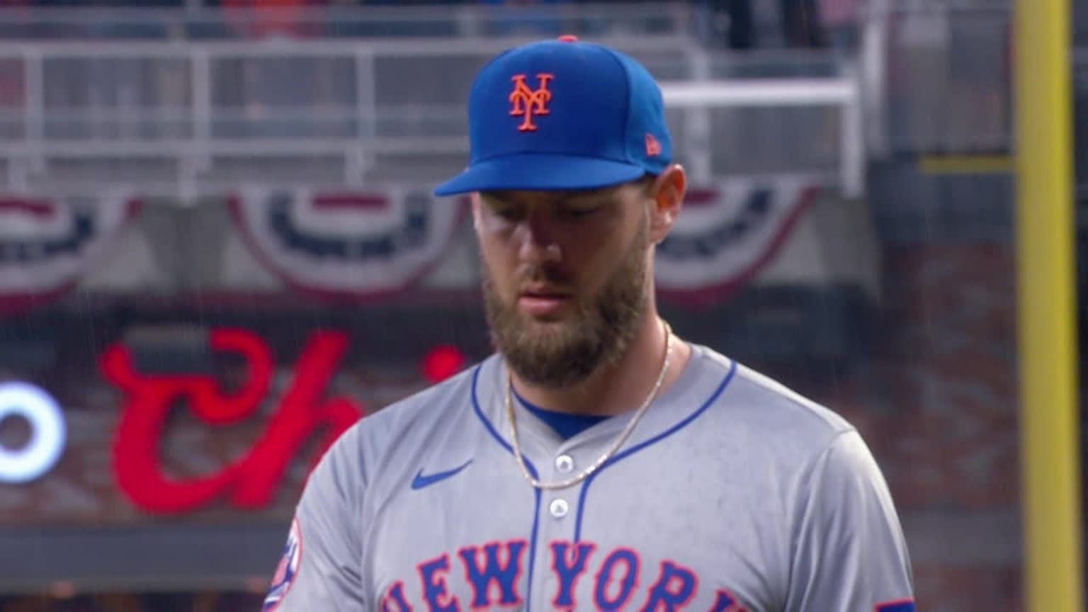 Adrian Houser induces inning-ending double play | 04/09/2024 | New York ...