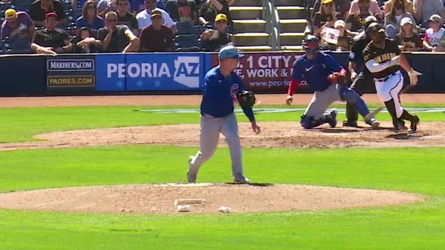 Jordan Wicks induces double play in the 3rd inning | 03/04/2024 ...