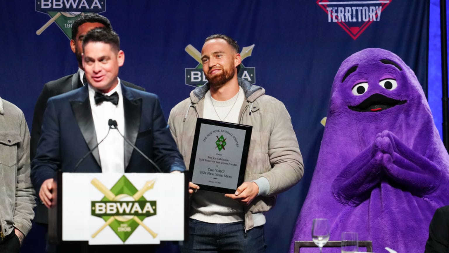 OMG Mets take home 'Toast of the Town' Award | 01/26/2025 | New York Mets