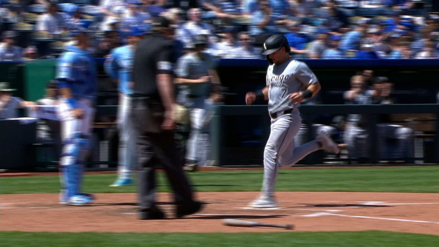 Dominic Fletcher scores on a sacrifice fly | 04/07/2024 | Chicago White Sox