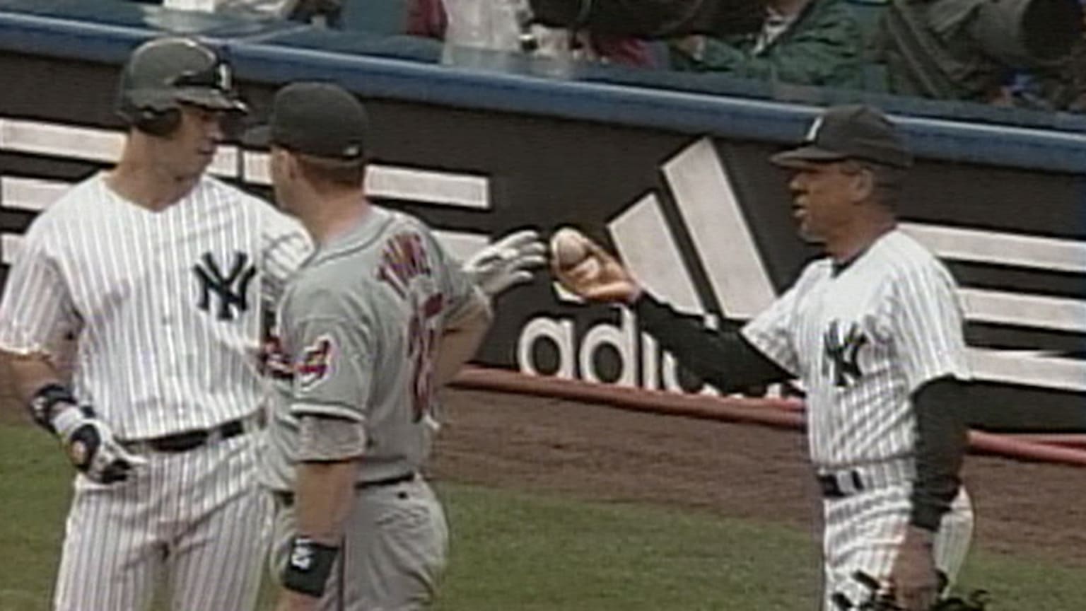 Ricky Ledée collects his first Major League hit | 06/14/1998 | MLB.com