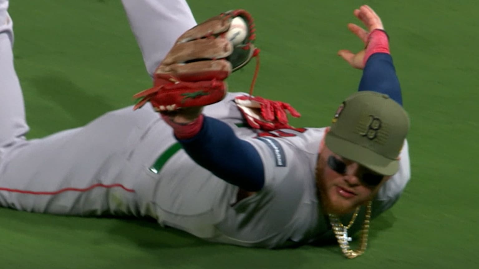 Alex Verdugo lays out for a great catch in right | 05/19/2023 | MLB.com